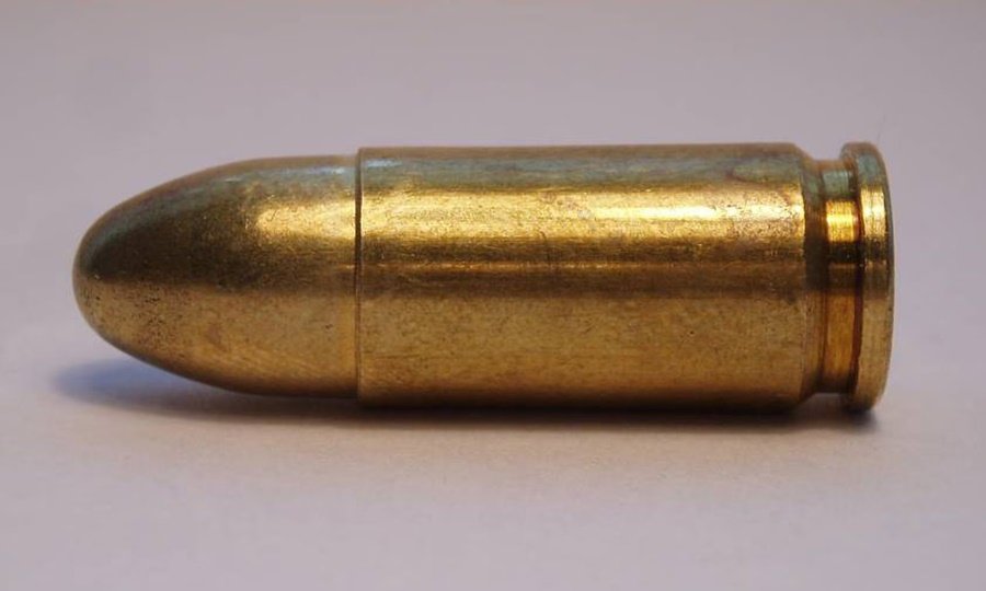 Bala perdida hirió a un adolescente en la escuela Nuestra Señora de ...